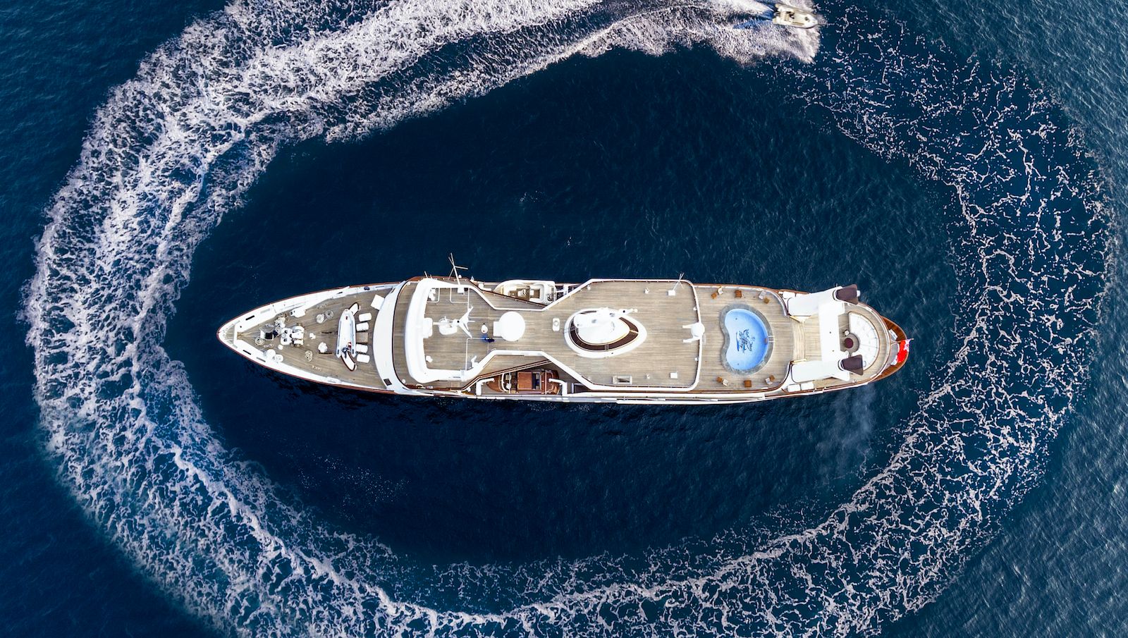 Inside the glamorous 1970s celebrity party yacht Lady Sarya built by a ...